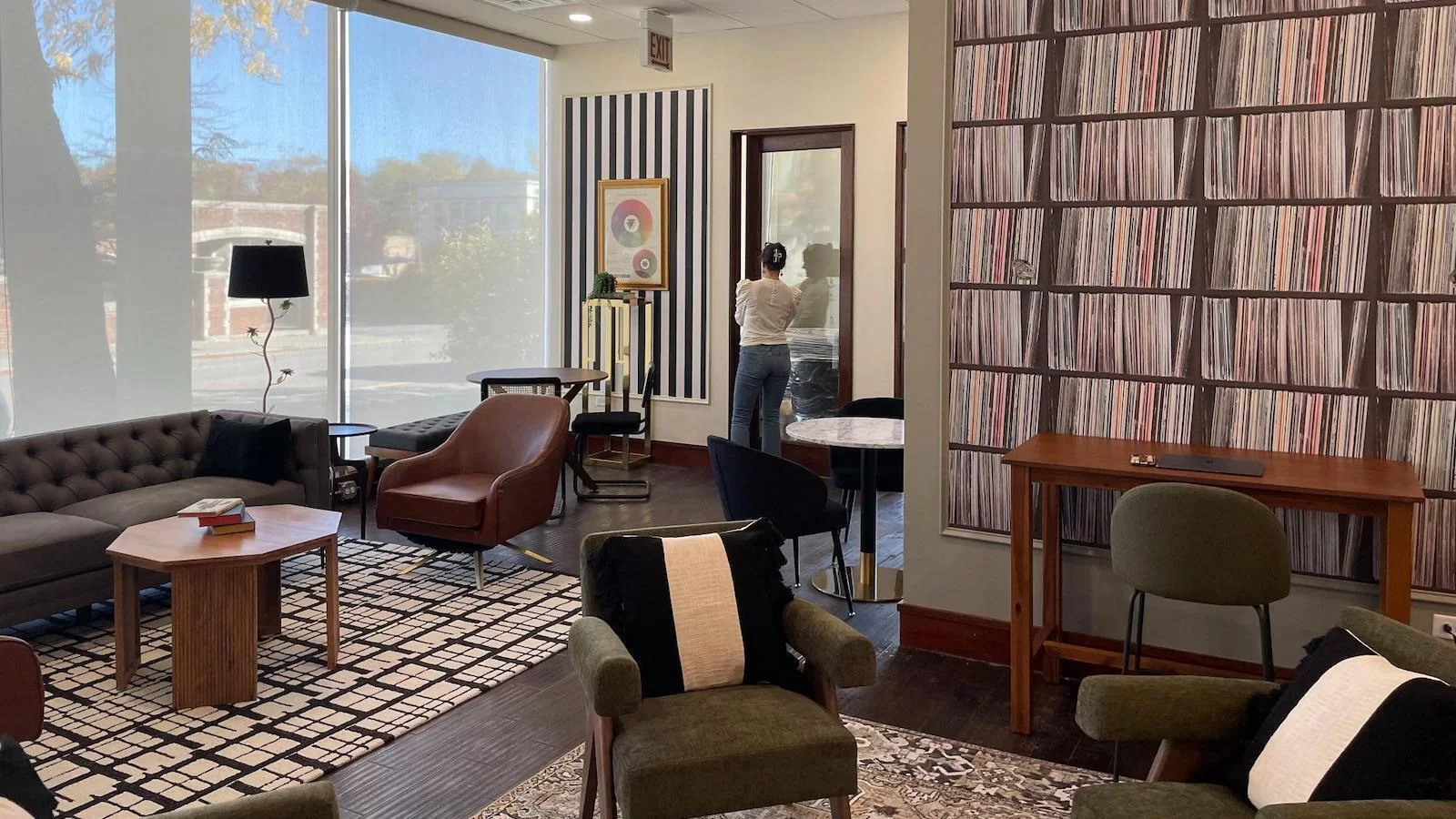 Enclave brings co-working and social elegance to Lake Forest, Chicago's ...