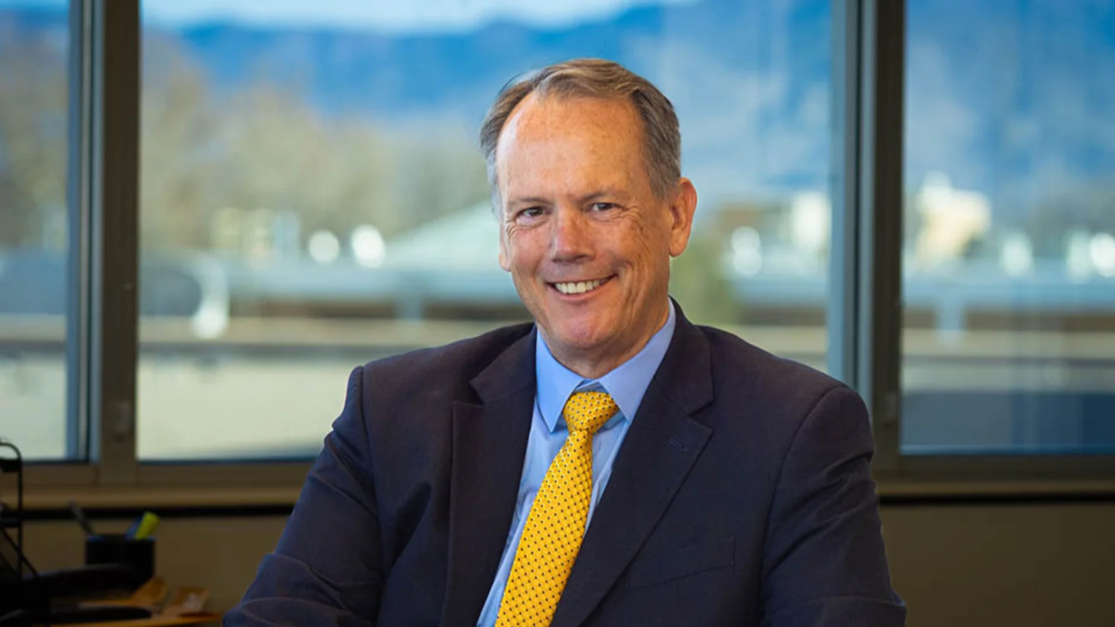 UNM Sandoval Regional Medical Center introduces advanced surgical ...